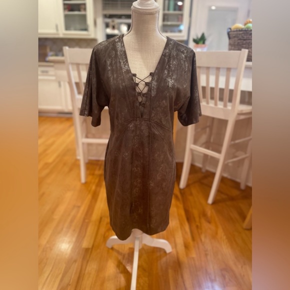 Uncle Frank | Dresses | Uncle Frank Brown Laced Metallic Short Sleeve ...